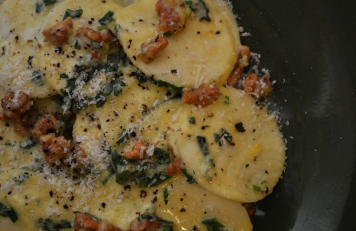 Croxetti with Walnuts and Lemon – The Travelling Pantry