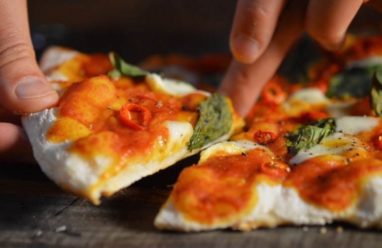 No Knead Pizza Dough & 2 Very Simple Toppings – The Travelling Pantry